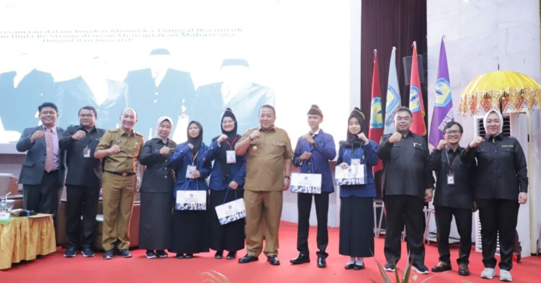 Hadiri PKKMB Unila, Gubernur Arinal: Terus Berprestasi Selama Menimba Ilmu - SMARTNEWS.ID