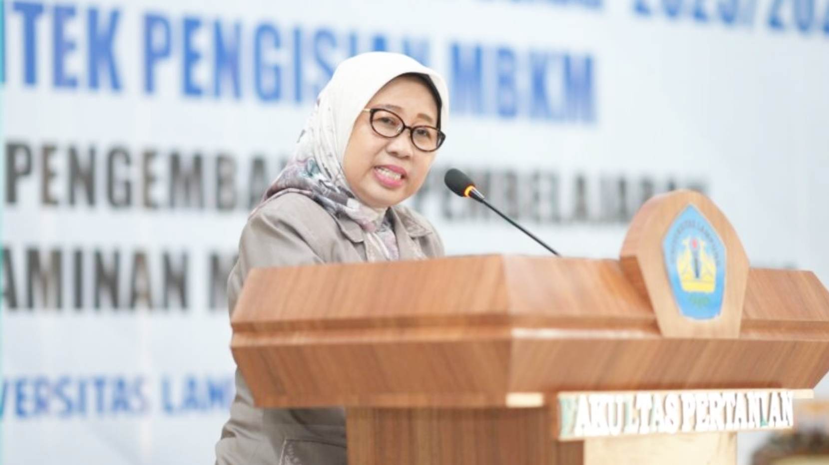 Unila Lepas 2.734 Mahasiswa Program MBKM, Rektor: Diharapkan Jadi Duta MBKM - SMARTNEWS.ID