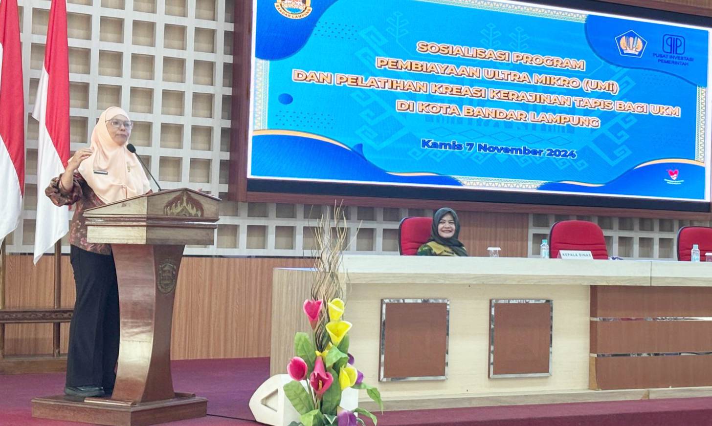 Pelatihan Kreasi Kerajinan Tapis Tingkatkan Ekonomi Pelaku UMKM Bandar Lampung - SMARTNEWS.ID