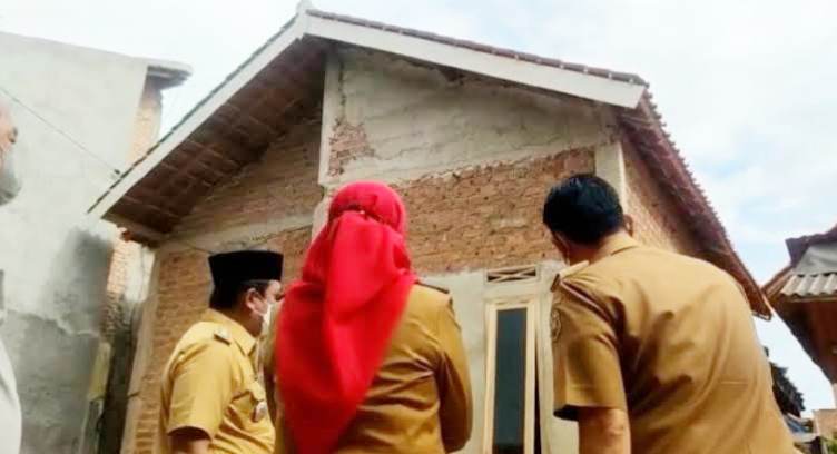 Pada 2025, Pemkot Bandar Lampung Anggarkan Rp600 Juta Program Bedah ... Pada 2025, Pemkot Bandar Lampung Anggarkan Rp600 Juta Program Bedah ...